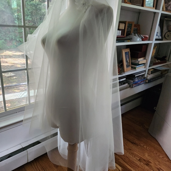 Accessories | Creamy White Juliette Style Veil | Poshmark